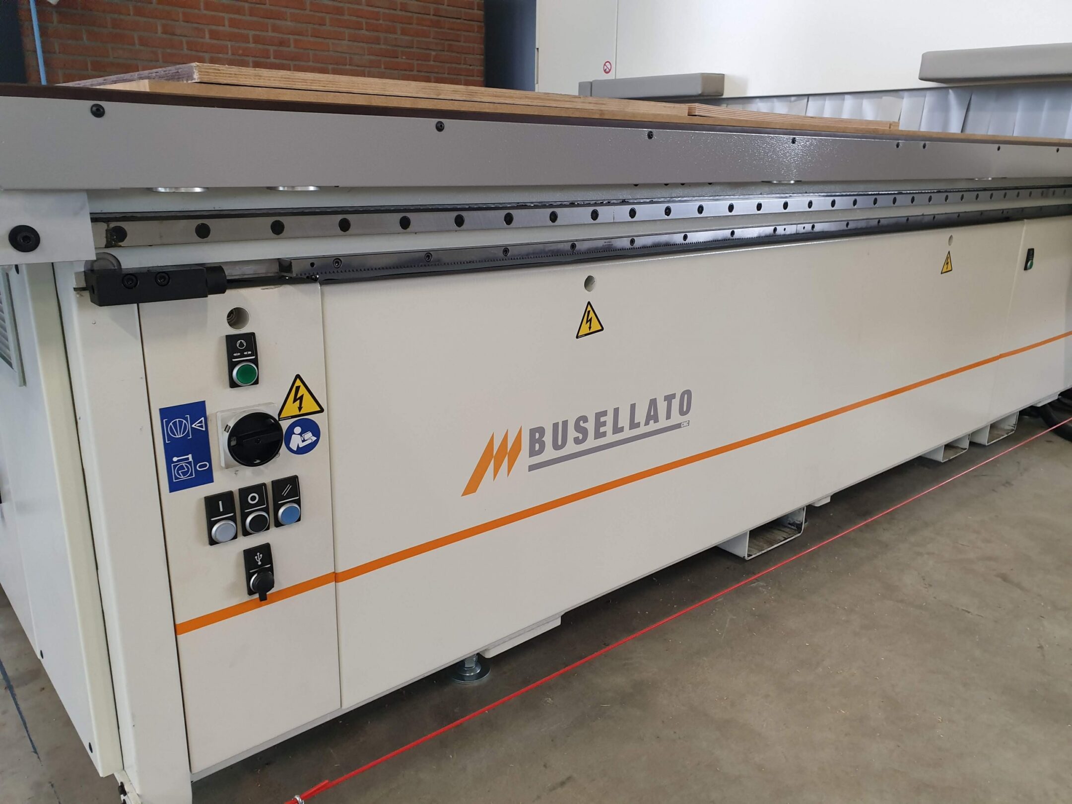 CNC nestingmachine Busellato 7.10 - Talen machines